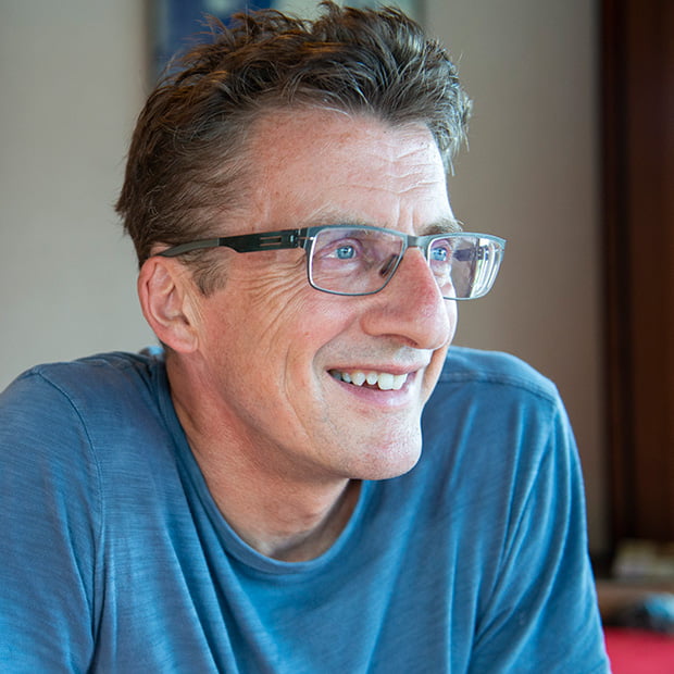 Wiip, Roy Kapur Films, Jeremy Brock to adapt historical book The ...