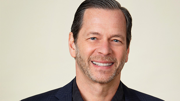 Netflix taps ex-NBCU TV chairman Jeff Gaspin as VP, unscripted series ...