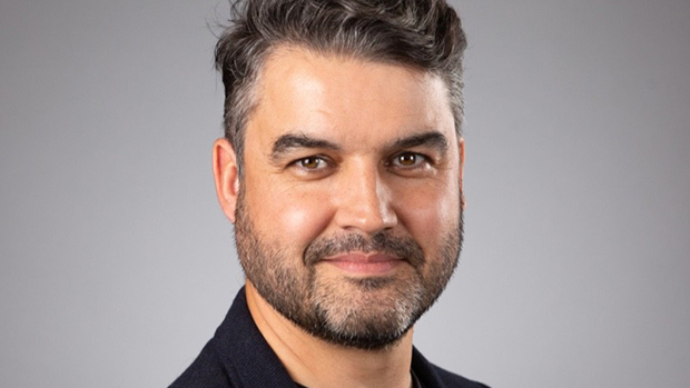 Ex-Maverick TV CEO Simon Knight sets up LA production banner Knight ...